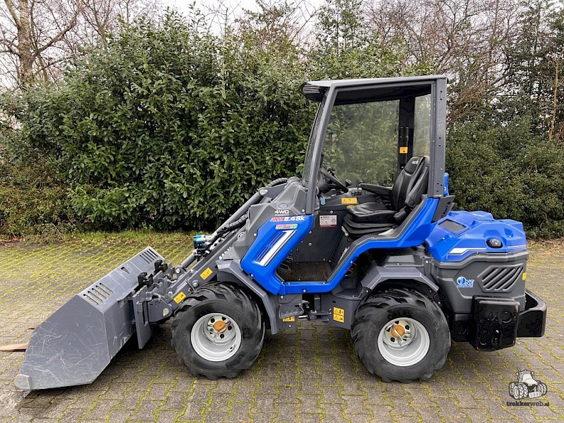 MultiOne M1 8.4 SK loader - Trekkerweb