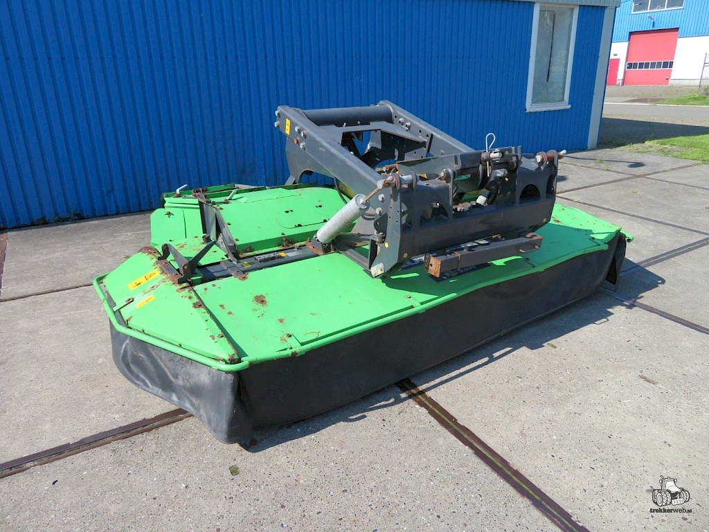 Deutz-Fahr KM 5.30FZ Trommelmaaier met kneuzer - Trekkerweb