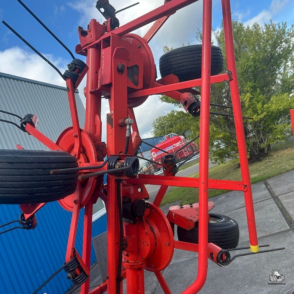 Kuhn GF 7601 MH Digidrive Schudder - Trekkerweb