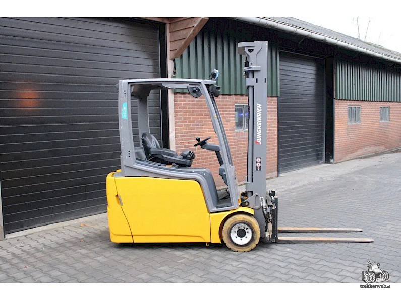 Jungheinrich EFG218k heftruck elektrische triplex 4 functies - Trekkerweb