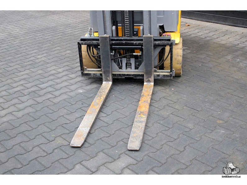 Jungheinrich EFG218k heftruck elektrische triplex 4 functies - Trekkerweb