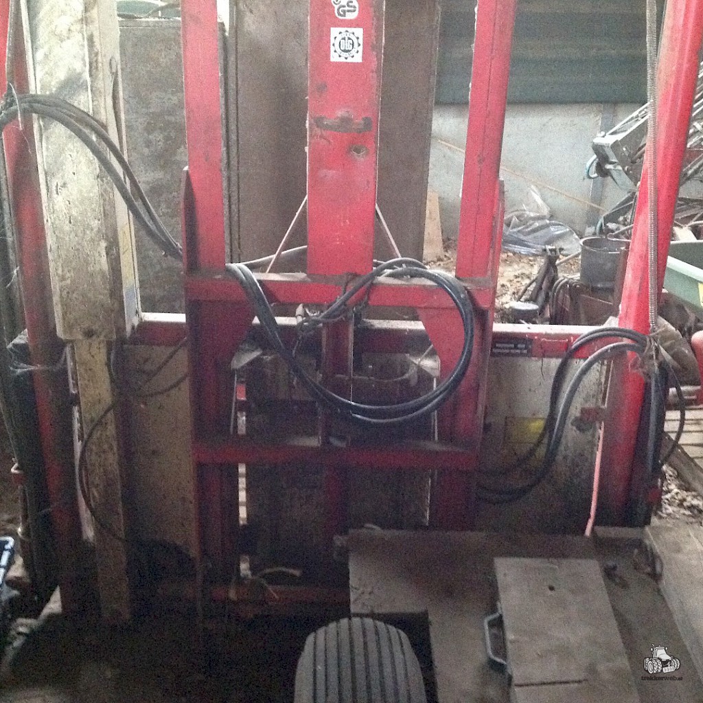 Trioliet-Mullos Tu 170 - Trekkerweb