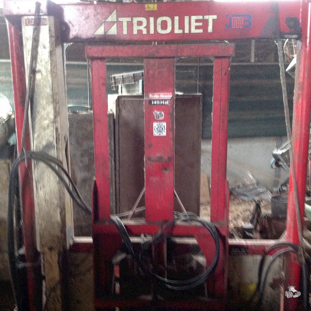 Trioliet-Mullos Tu 170 - Trekkerweb