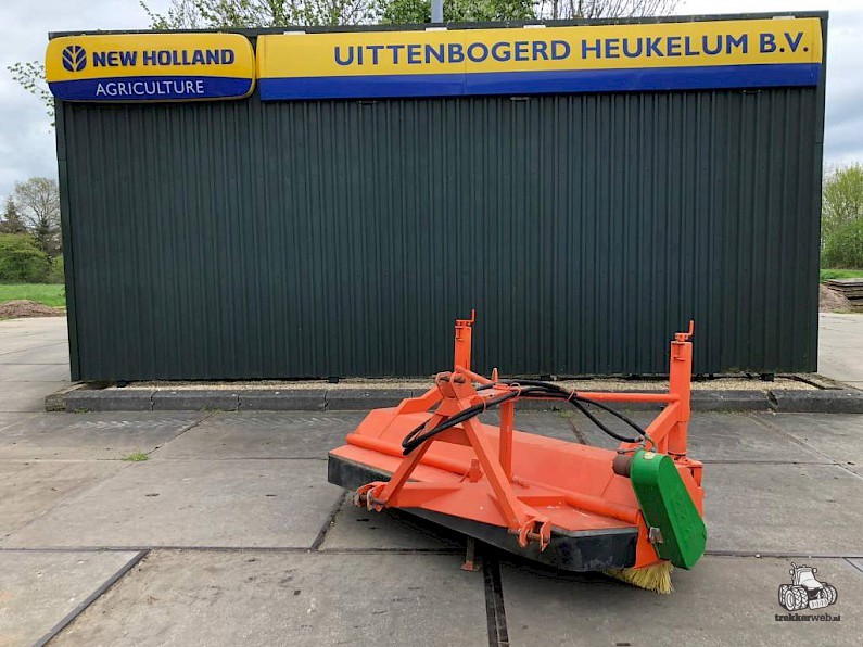 Holaras H-220-V - Trekkerweb