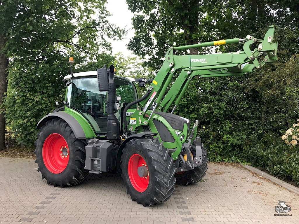 Fendt 516 Vario S4 ProfiPlus - Trekkerweb