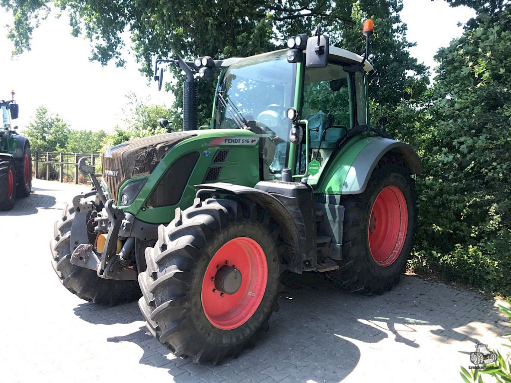 Fendt 516 Vario SCR Power - Trekkerweb