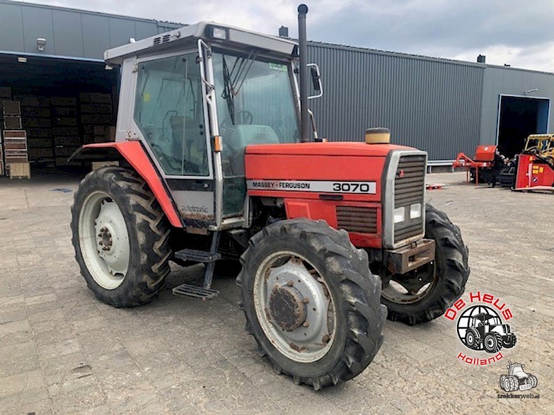 Massey Ferguson 3070 - Trekkerweb