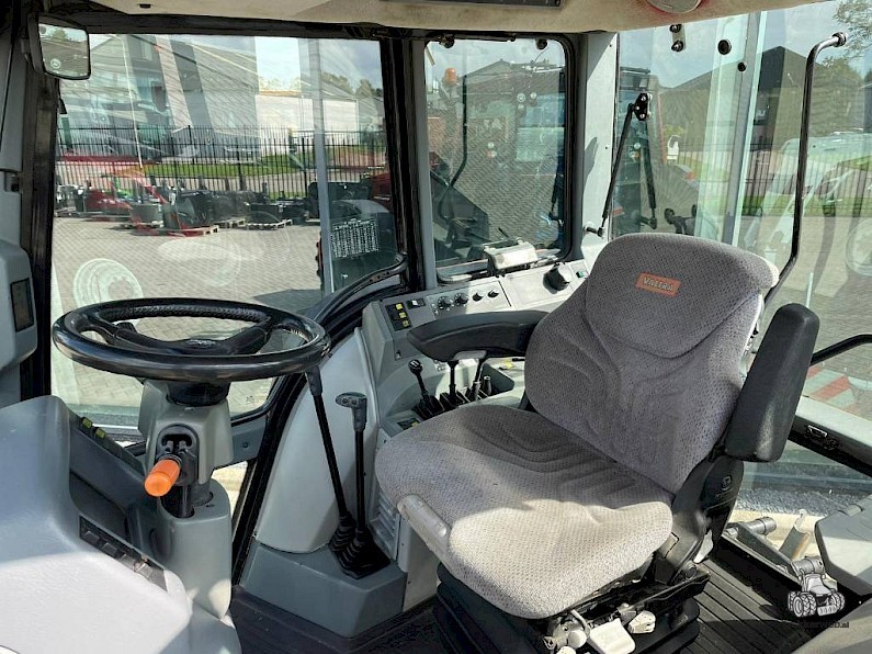 Valtra Valmet 8450 Hitech - Trekkerweb