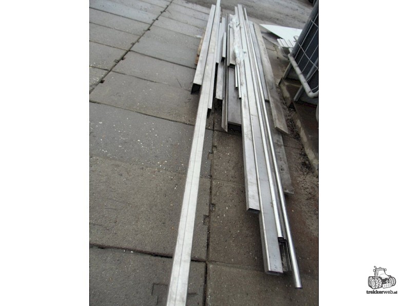 RVS plaat-strip-buis other equipment - Trekkerweb